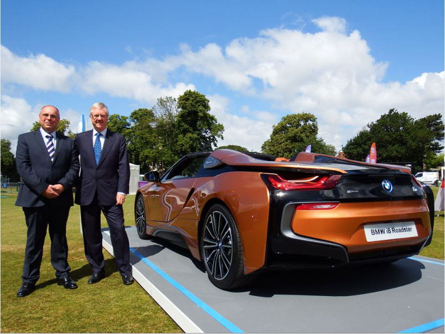 BMW i8 Roadster debuts in the north west at Williams BMW Liverpool ...