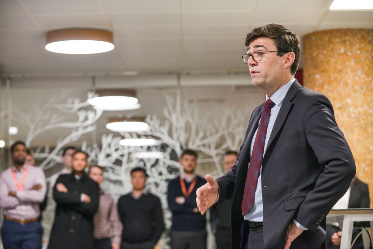 Manchester Mayor Andy Burnham welcomes WSP staff to new North West head ...