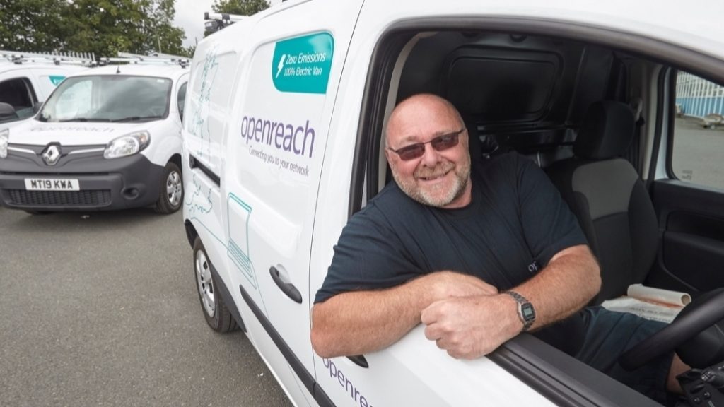Openreach plugs-in Leeds electric vehicle trial in a bid to drive down ...