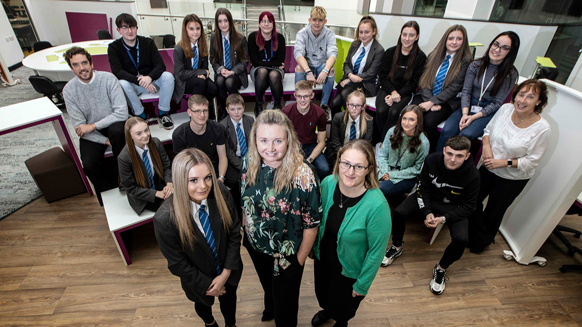 UKSE helps Consett students visit steel town in India - Business Up North