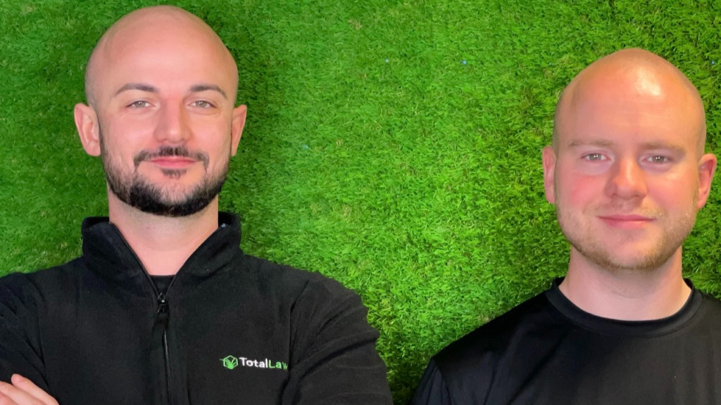 Manchester lawn care business announces growth of 382% - Business Up North