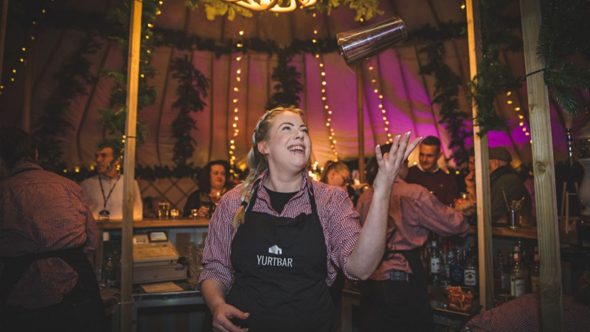Enjoy magical alpine lunches and après ski party nights this Christmas ...