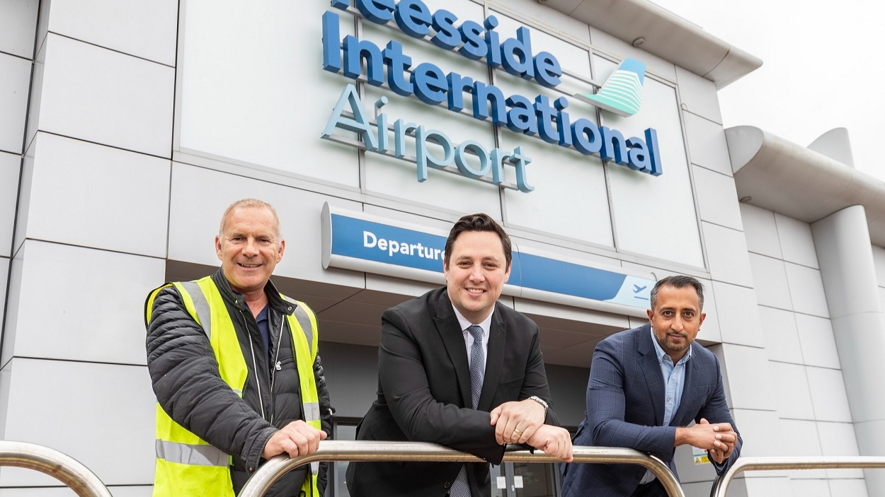 Roofing firms praise Teesside International Airport’s commitment to ...