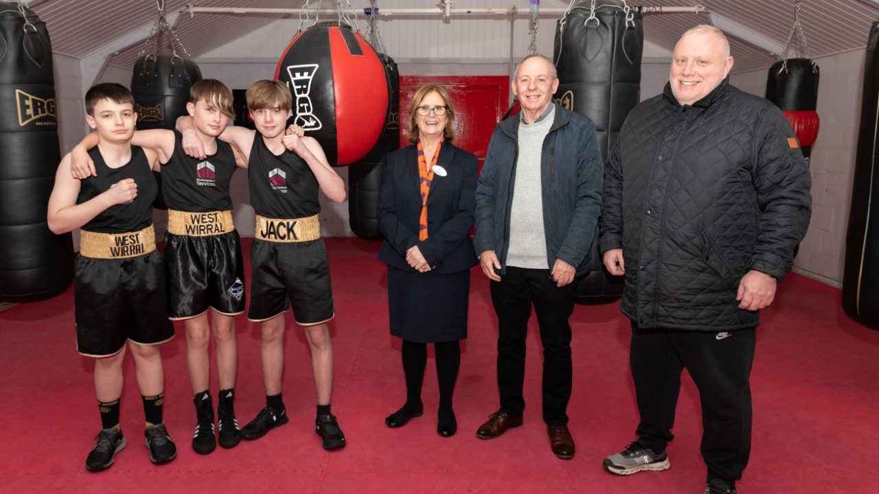 Bellway supports West Wirral Amateur Boxing Club with donation for ...